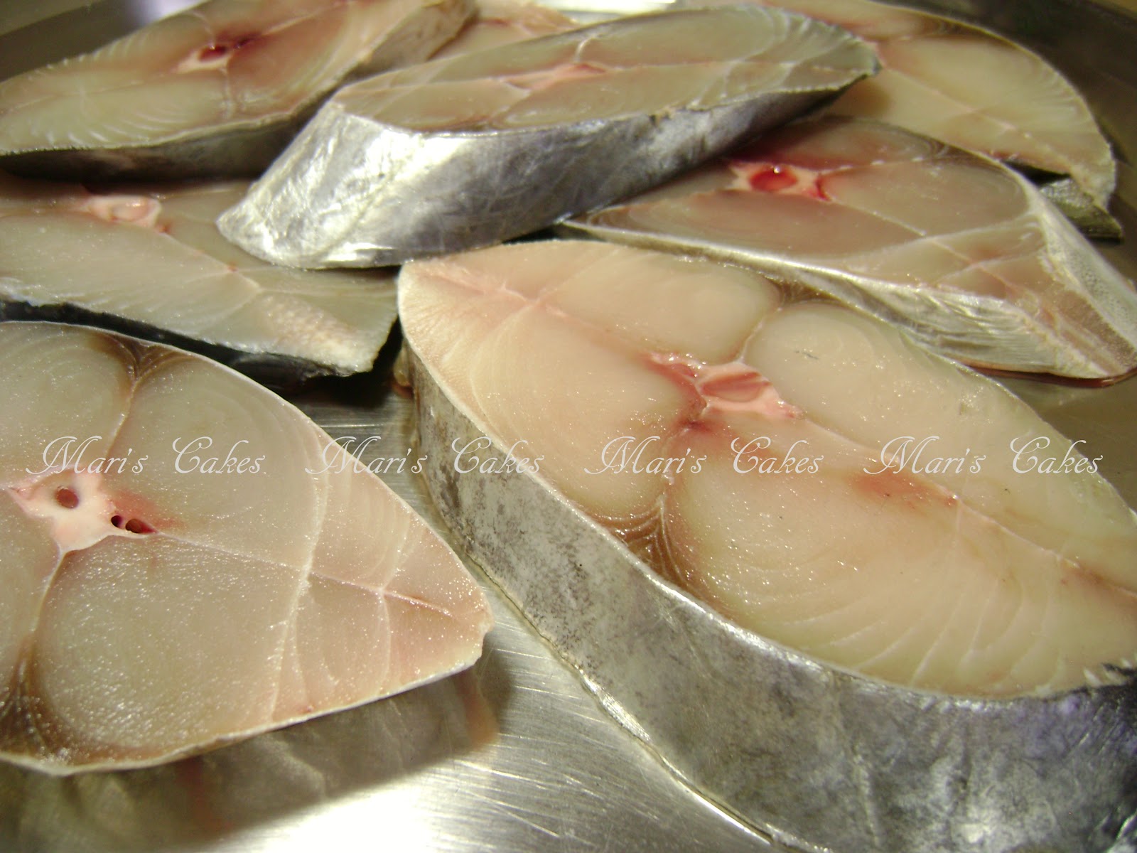 Fish Cooked in Coconut Milk, Pescado con Coco | Mari's Cakes (English)