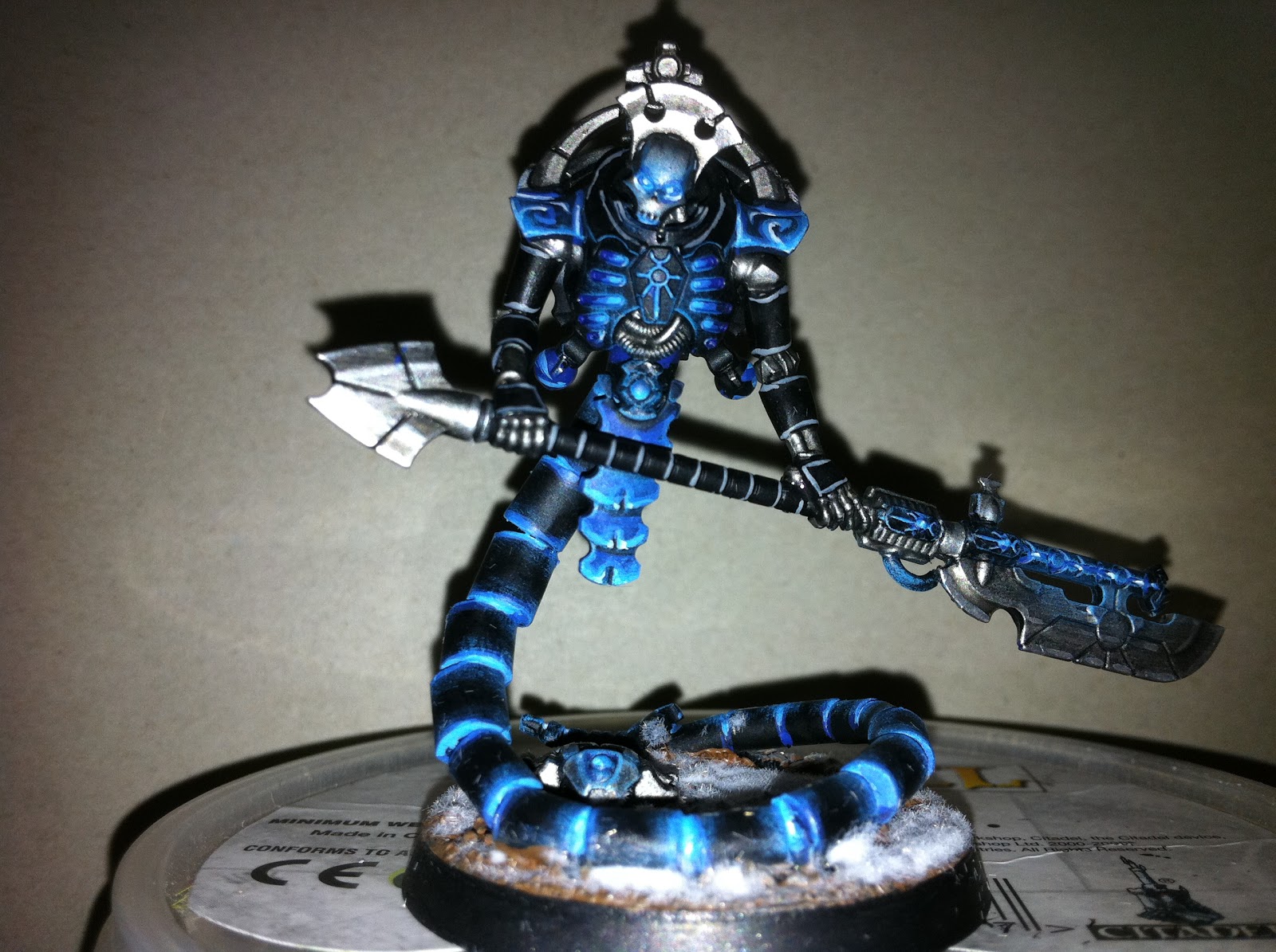 warhammer with Zail: Necron converted Wraith painted!