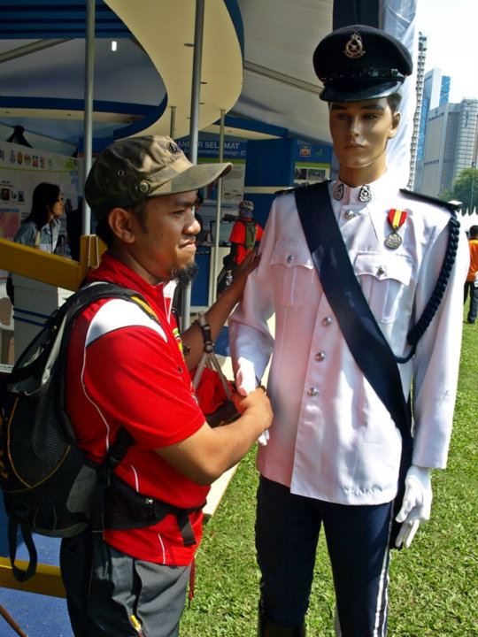 PEDAL KREM RIDERS: November 2011