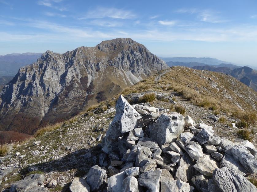Escursione sul Monte Corchia da Passo di Croce | Girovagando con ...