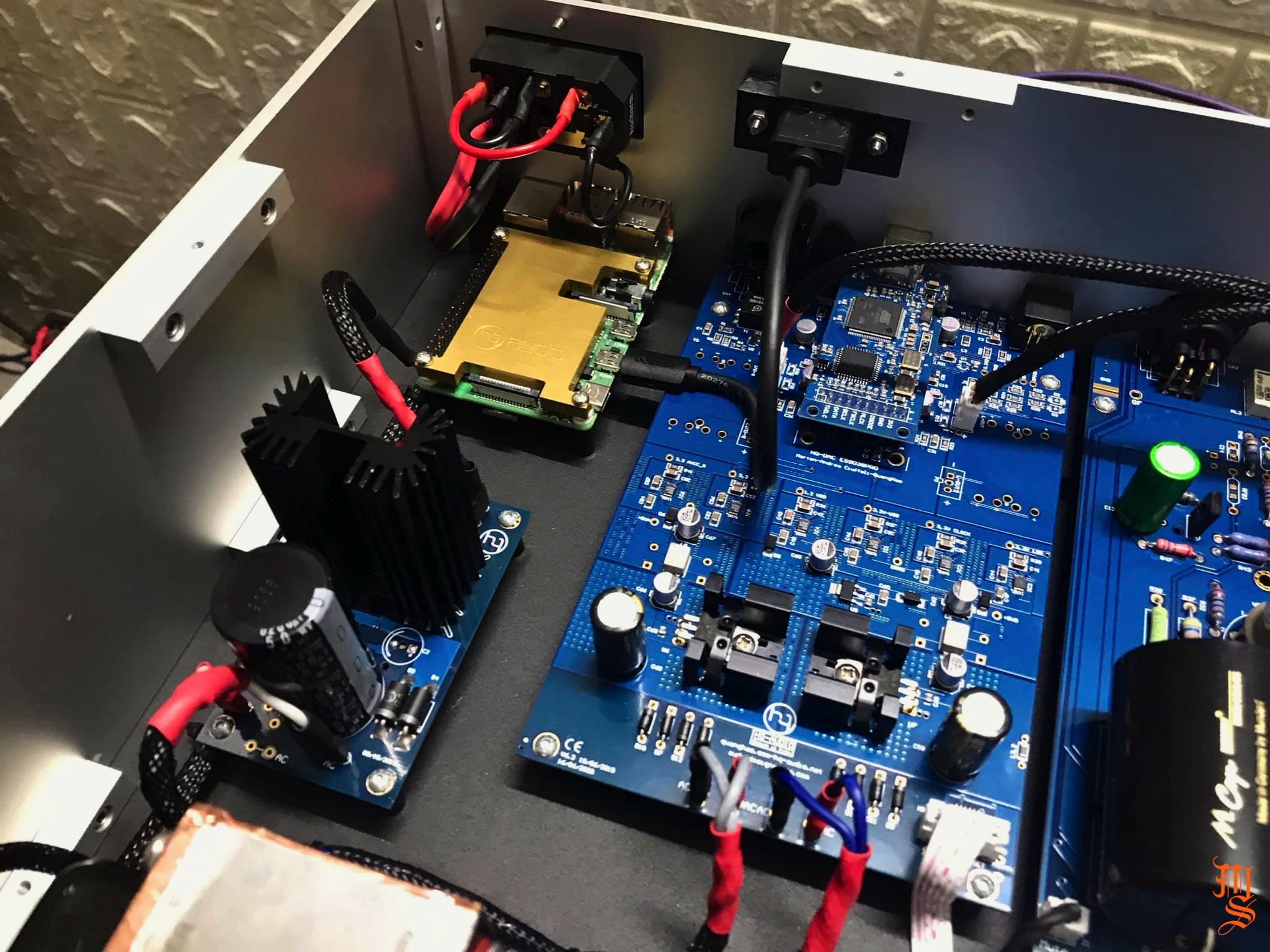 NEW HQ AUDIO HQ FLAGSHIP DAC-MUSIC SERVER – M & S | Ultimate High-Fidelity