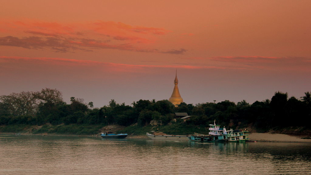 The Golden Land Of Myanmar - Beauty, fashion and everything in between!