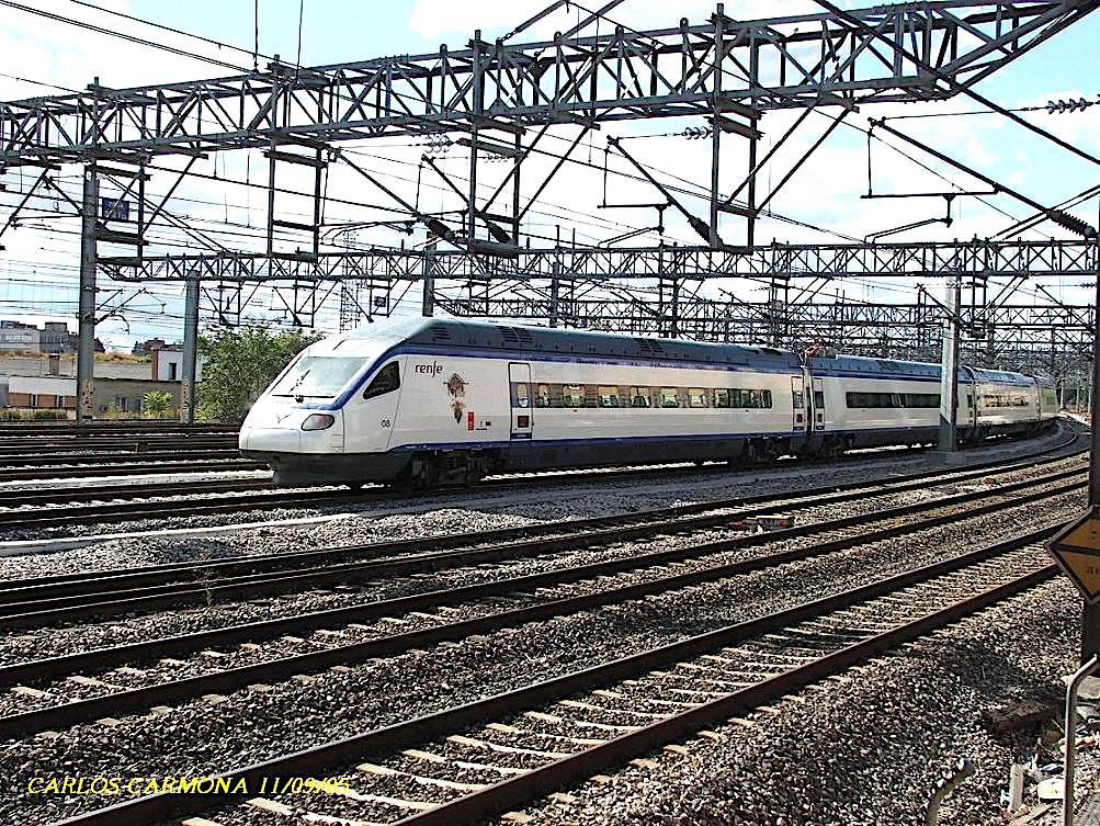 LAS TRACCIONES TÉRMICA Y ELÉCTRICA EN RENFE (CIV) "PENDOLINOS" SIN ...