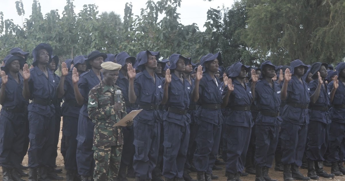 MATUKIO @ MICHUZI BLOG: BRIGEDIA JENERALI MBUNGU AWATAKA ASKARI WA SUMA ...