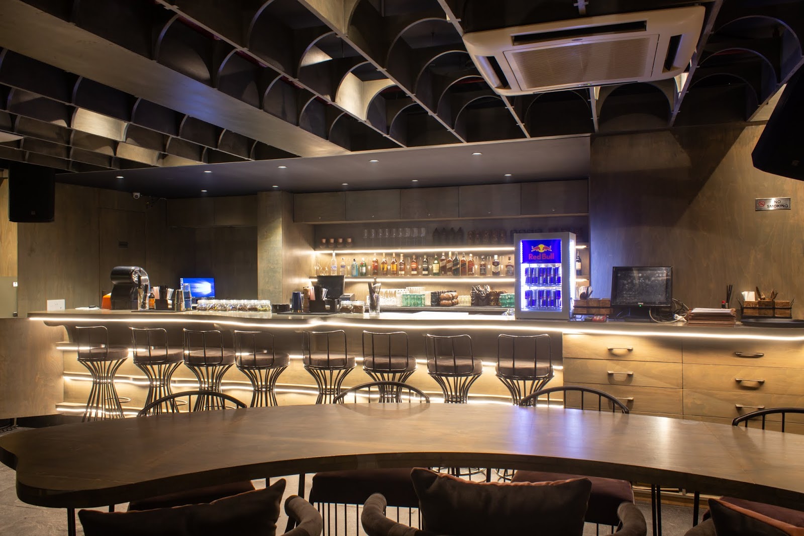 A Day At CAD - India's First Technology Inspired Bar