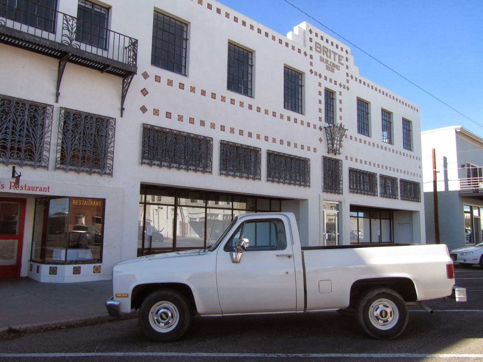 autoliterate: Chevrolet C10, Brite Building, Marfa