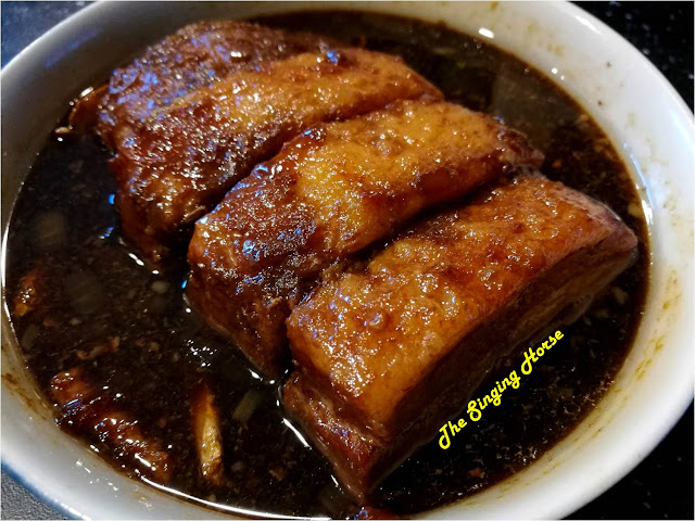 Slow Cooker Chinese Braised Pork Belly in Shaoxing Rice Wine (東波肉 ...