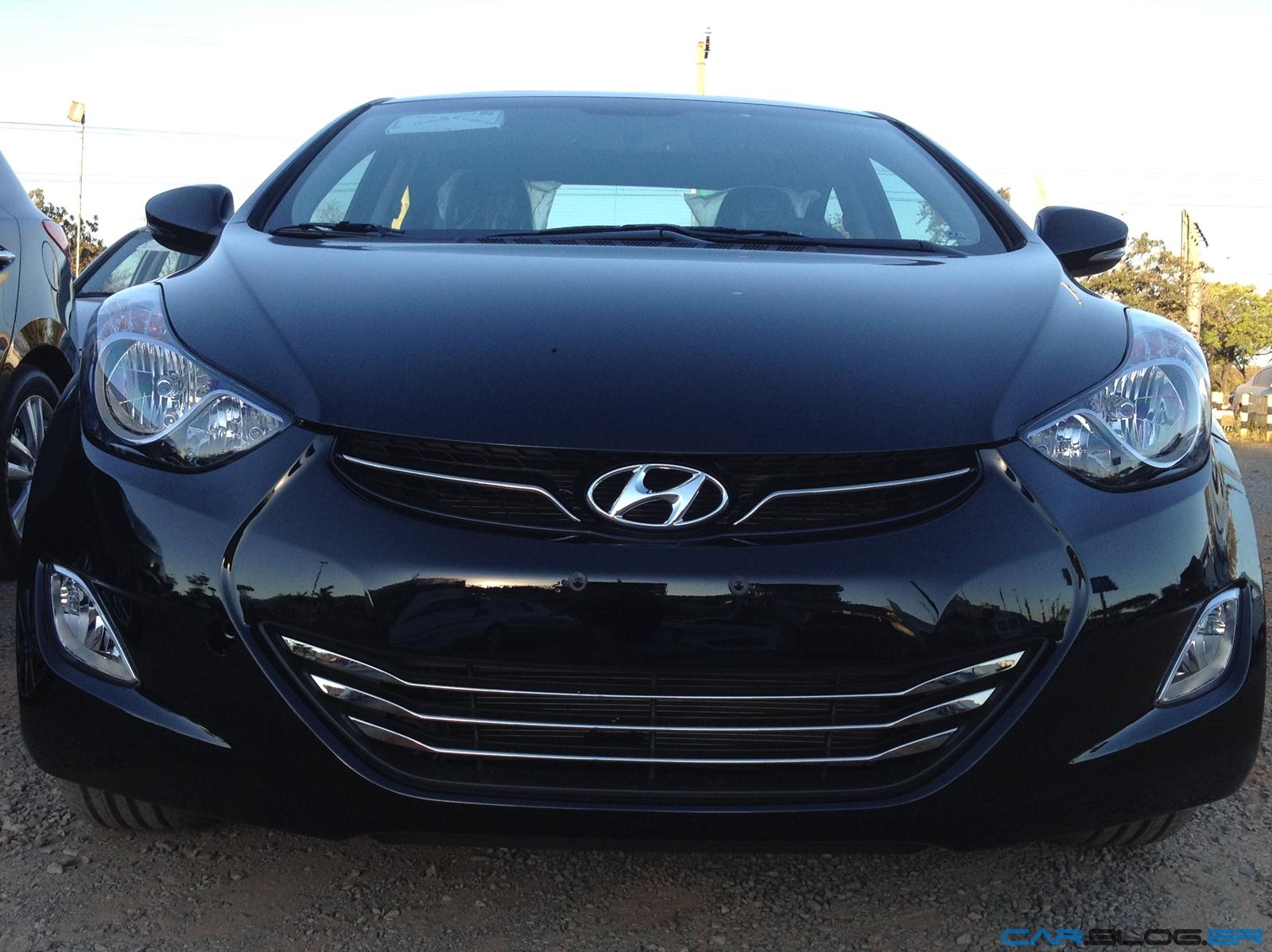 Hyundai Elantra GLS 2013: fotos, preços e especificações