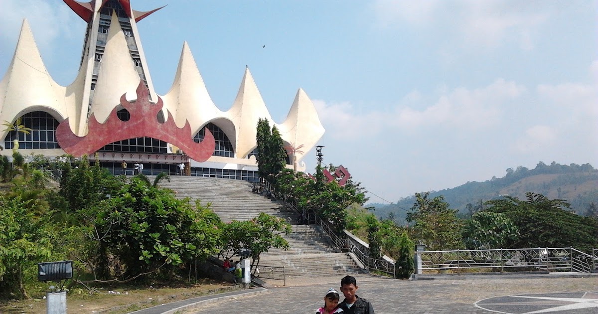 Menara Siger, Destinasi Wisata Baru yang Menarik di Lampung - ID Widodo