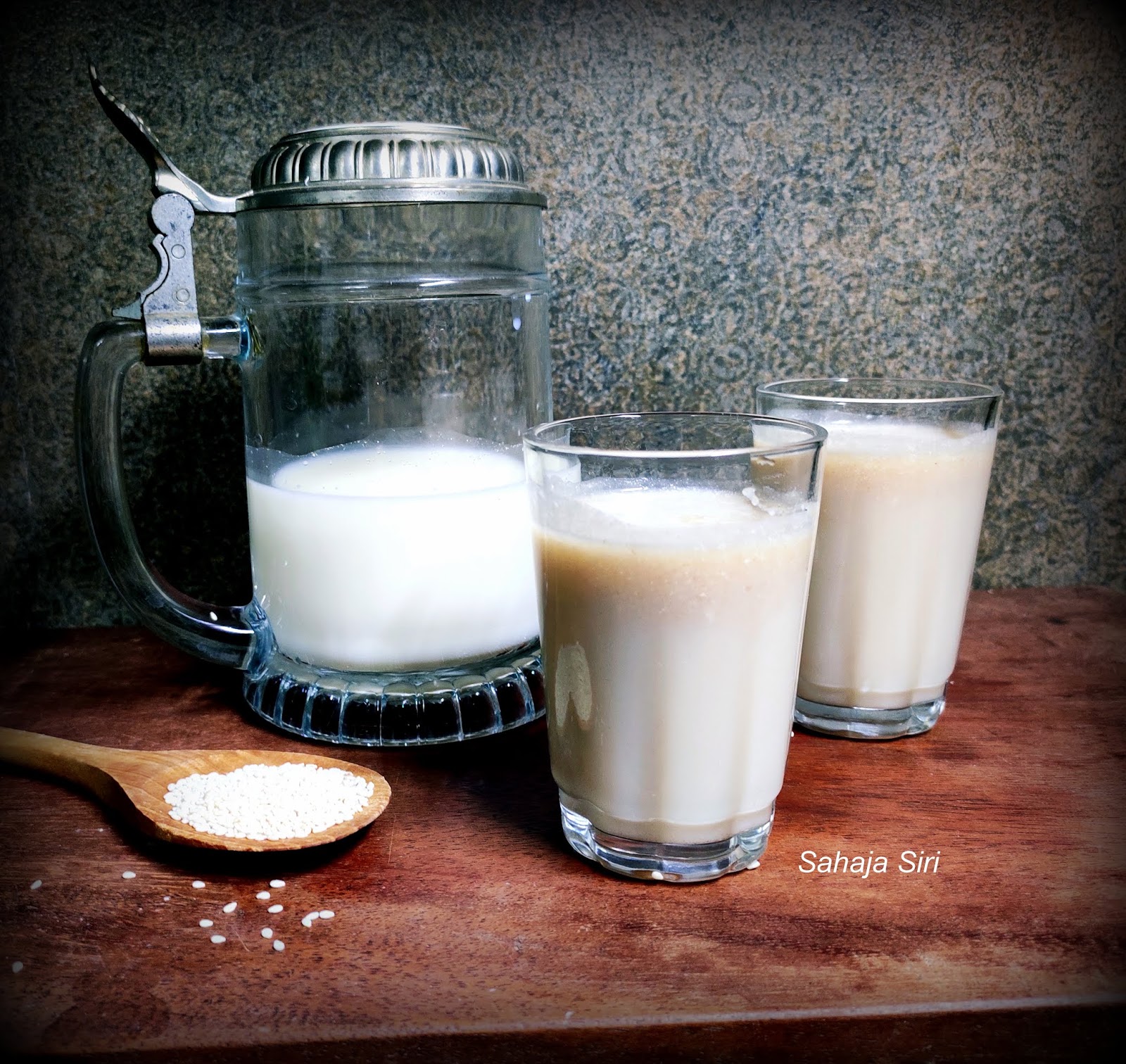 Dates Sesame Juice/ Ellu Kharjura milkshake