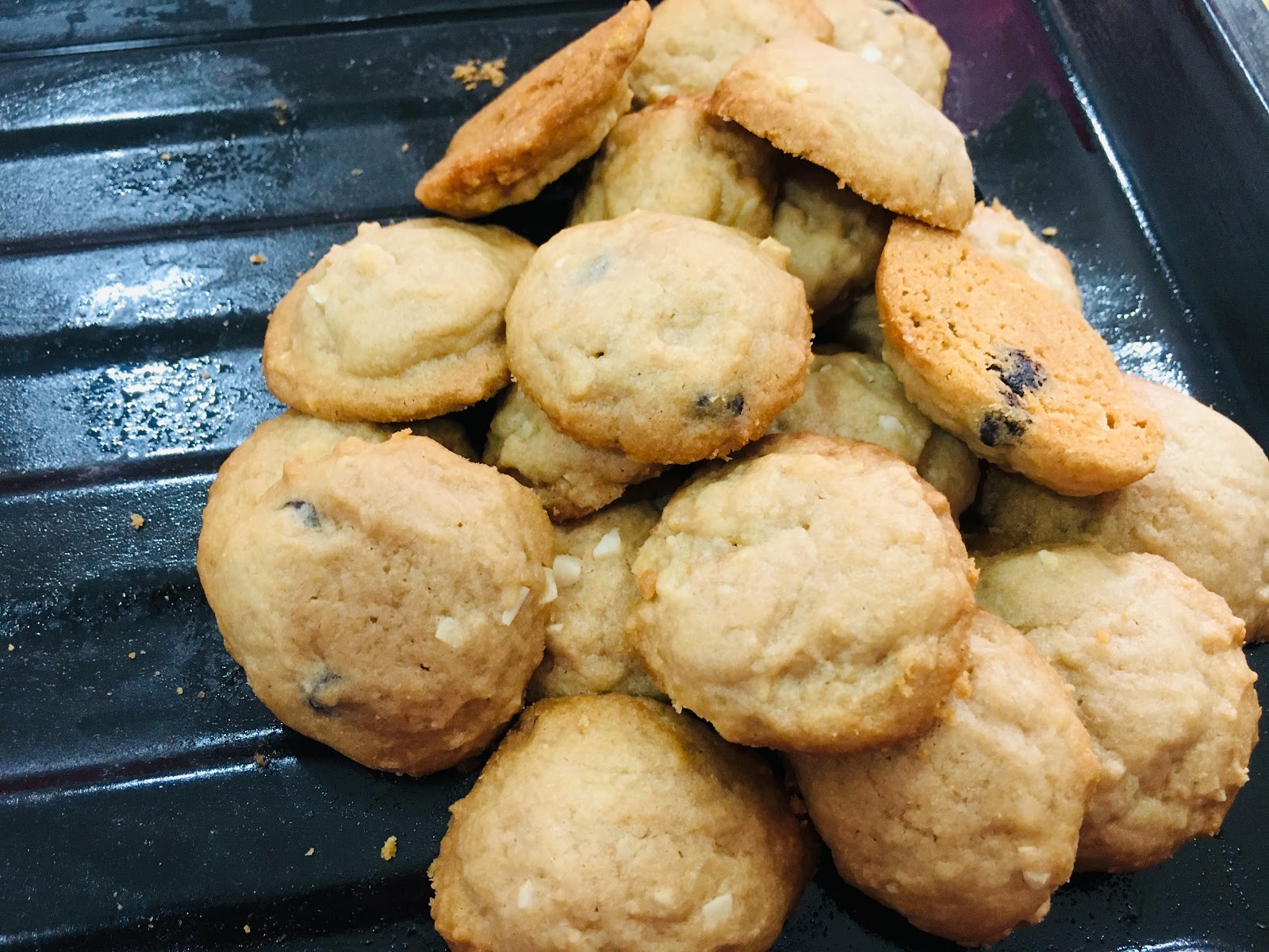 Biskut Coklat Chip Ala Famous Amous Dengan Resepi Viral