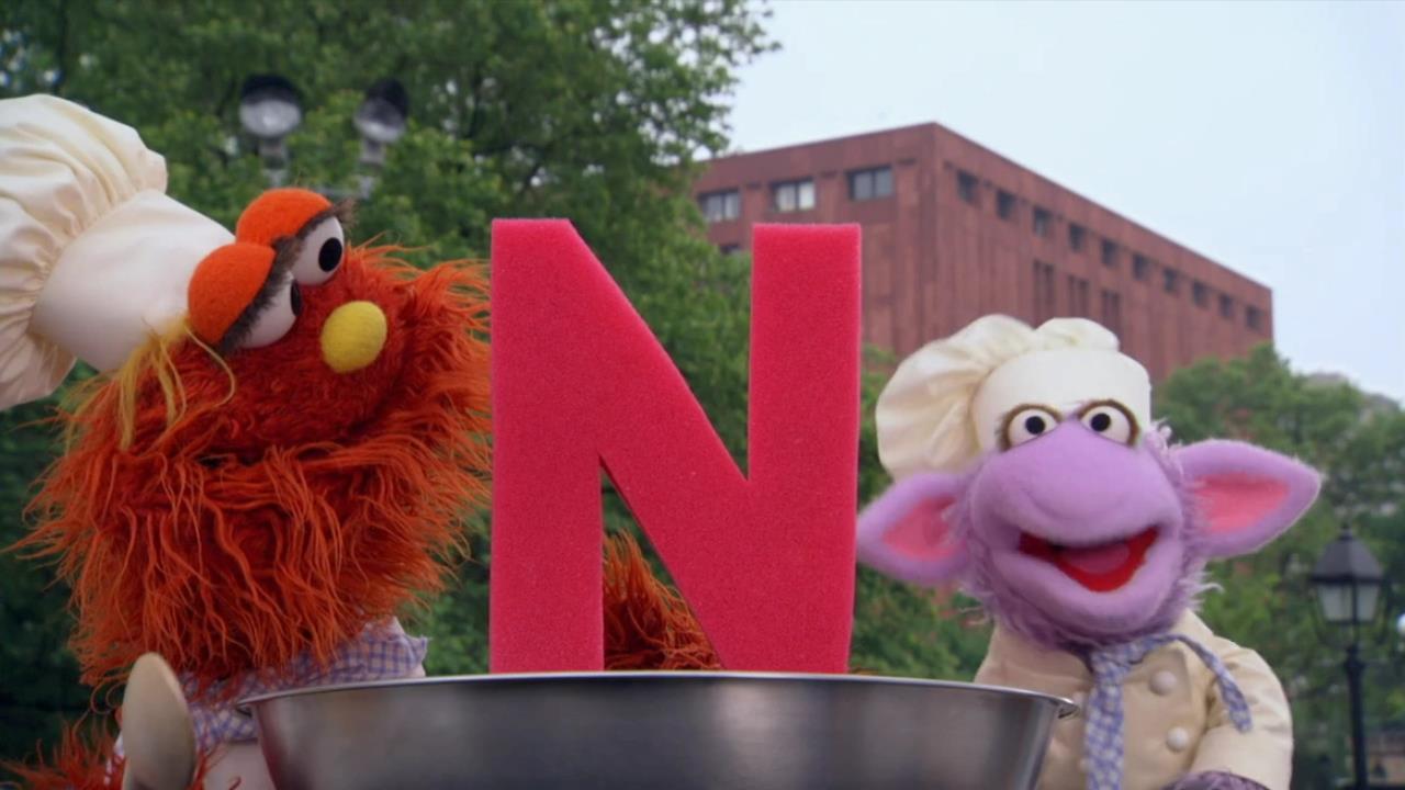 Sesame Street Episode 4308 - Don't Wake the Baby