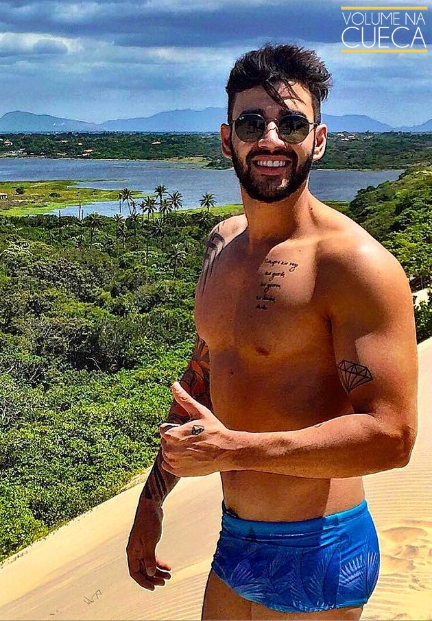 Gusttavo Lima só de sunga - Volume na Cueca