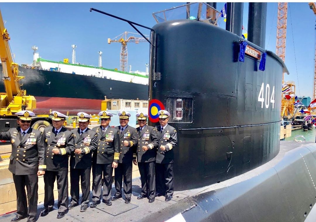 WEAPONS TECHNOLOGY: Melihat Kekuatan Hiu Kencana TNI AL