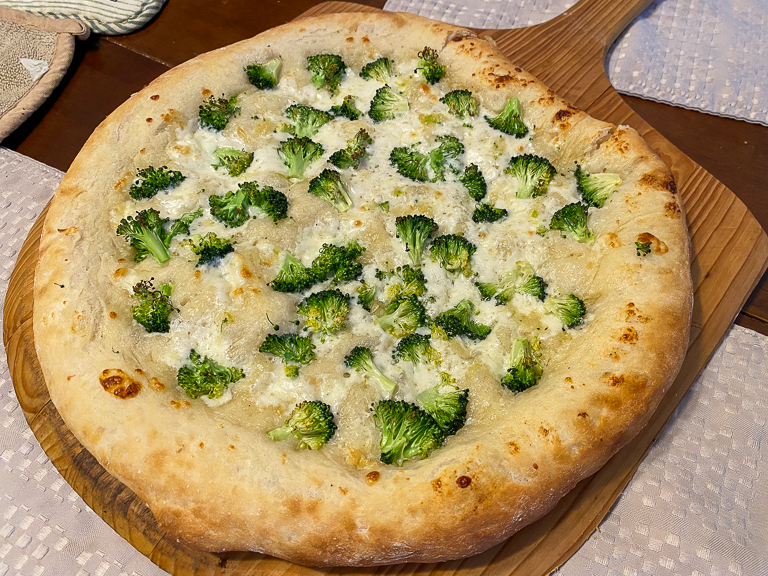 Tales of the Flowers: Pizza at Home - Disney's Inside Out Pizza ...