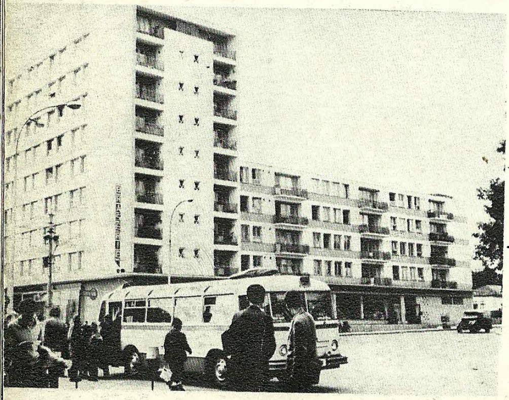 Pitestiul pierdut: Vedere partiala asupra orasului Pitesti dinspre ...