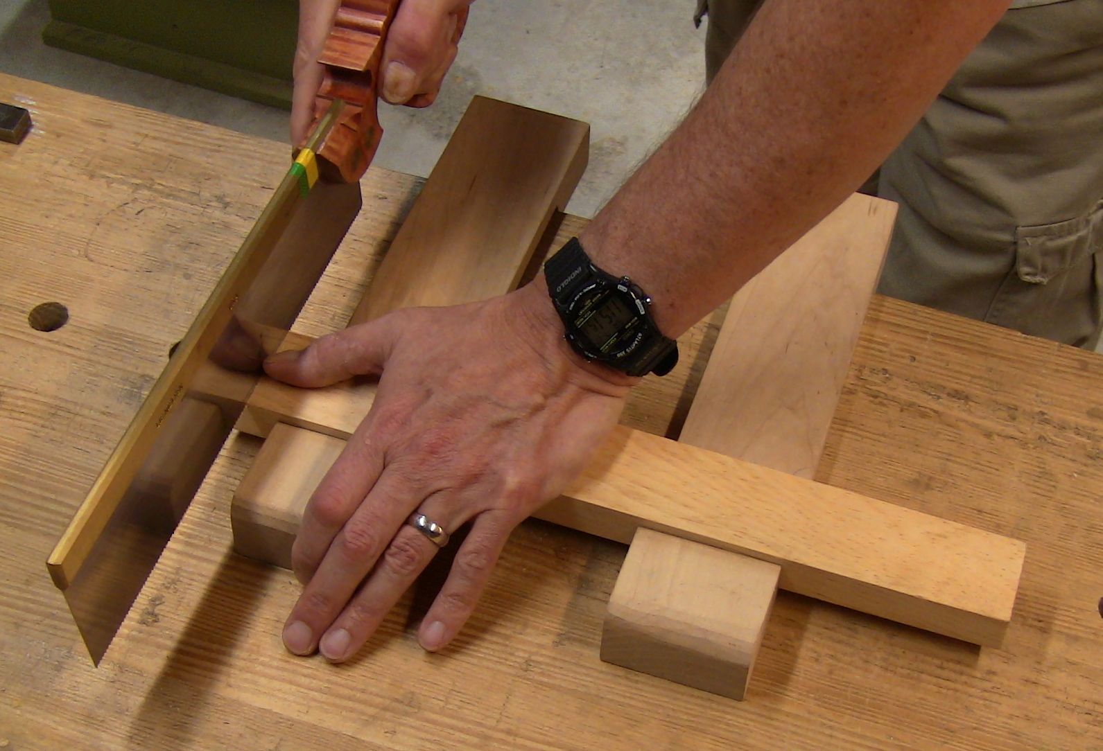 Close Grain: Four-Stroke Tenoning Exercise