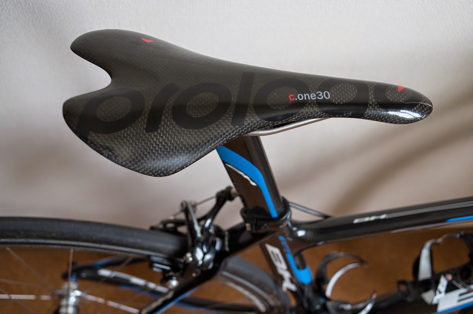 visibeau japon: Prologo C One.30 Saddle - プロロゴのカーボン･サドル