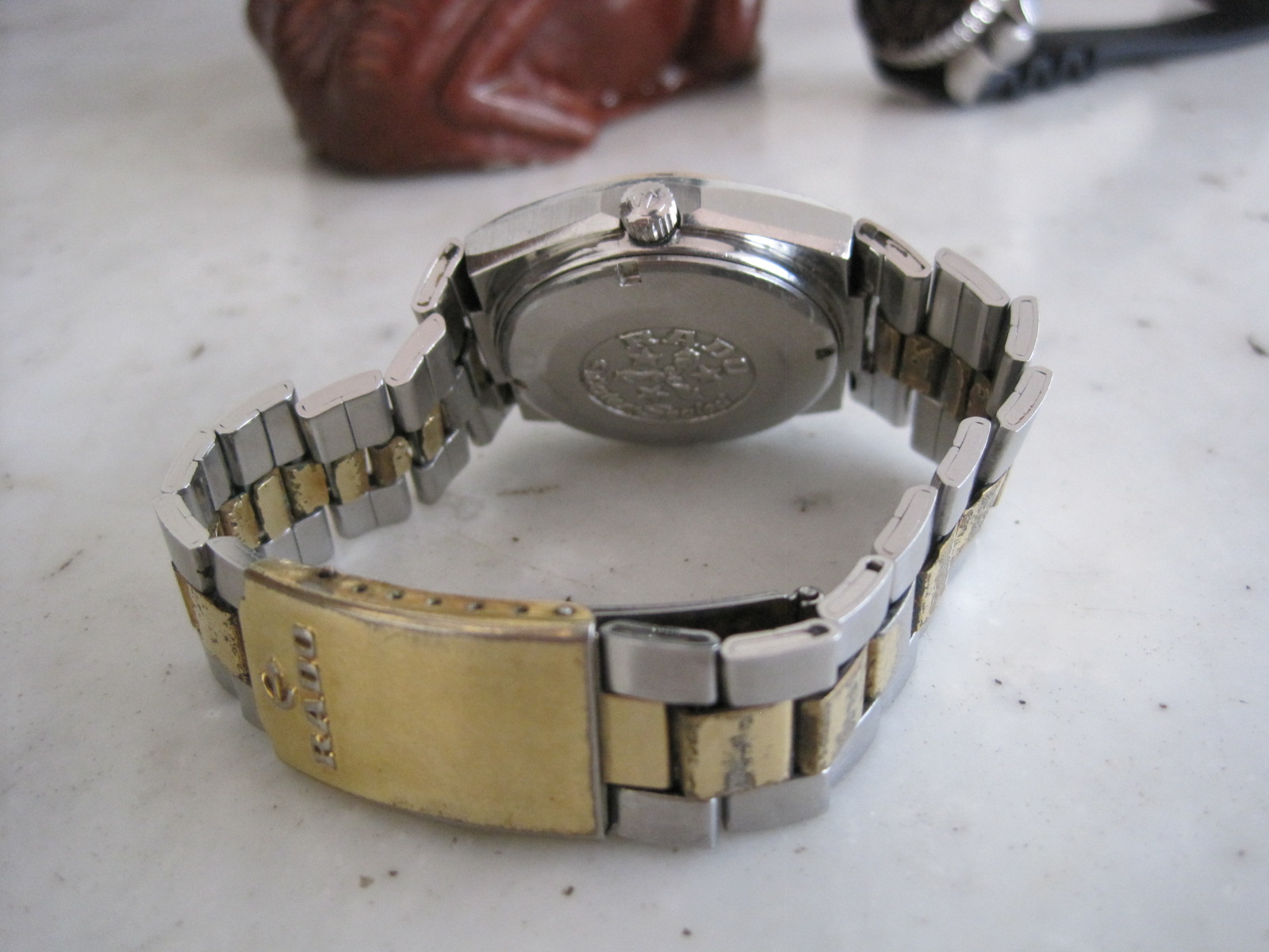TiMEkeeper: -sold- Rado Golden Stag Ring Gold
