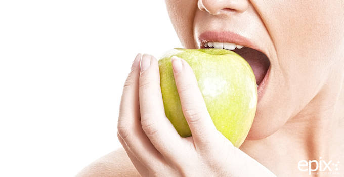 Daily Reading: 15 Health Benefits of Eating Apples