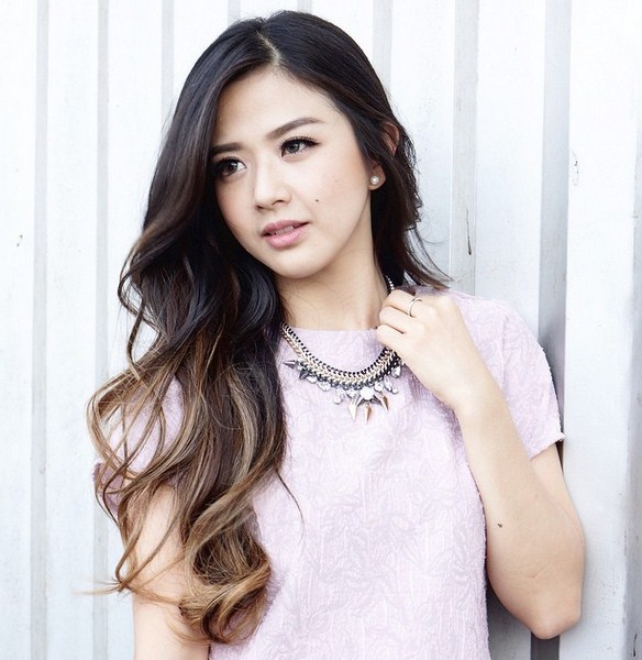 Biodata Franda Lengkap Presenter Cantik dan Imut