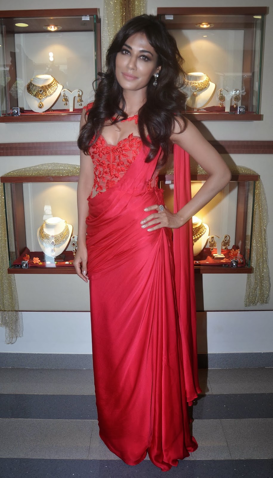 Chitrangada Singh Looks Smoking Hot In Red Dress At The Launch Of ...