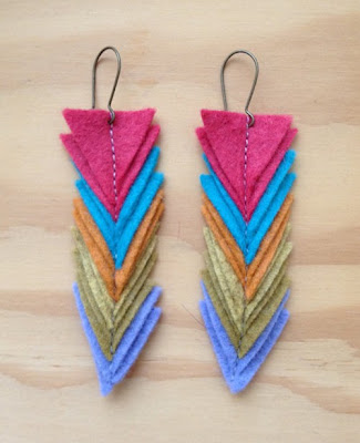Como hacer aretes de fieltro ~ Portal de Manualidades