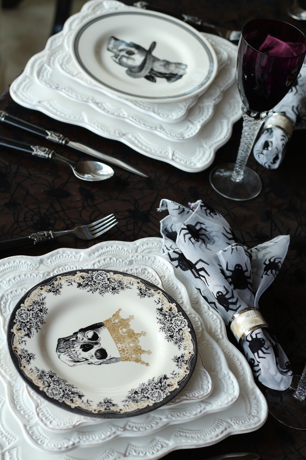 Halloween Costume Party Table - Purple Chocolat Home