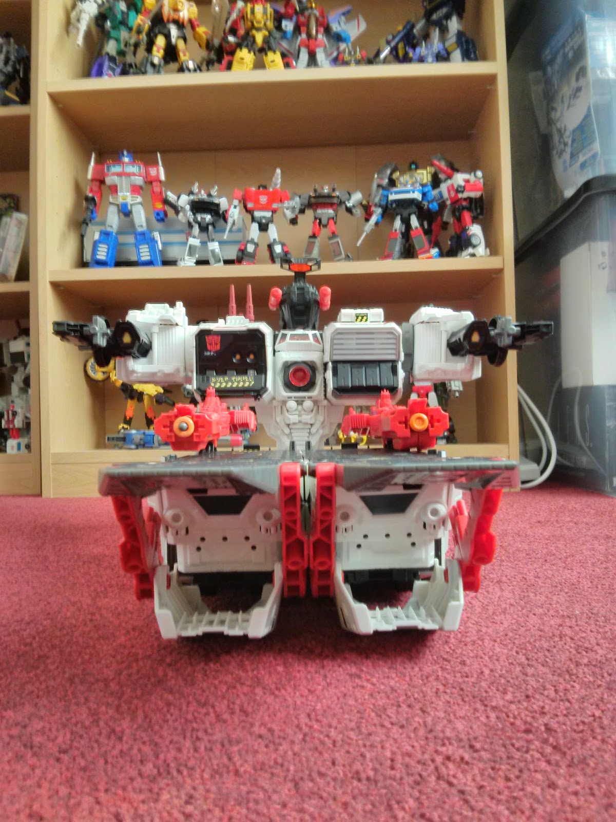 X2Toys XT-004 Metroplex Gun New Images - Transformers News - TFW2005