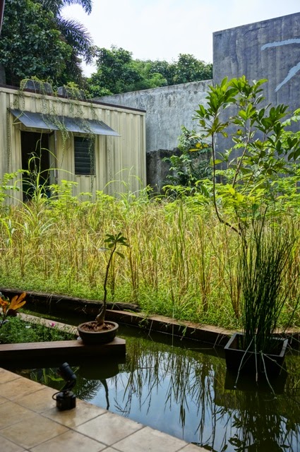 yu sing: rumah menara angin, bsd, tangerang.