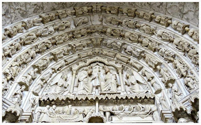 just saying ...: Chartres blue ...