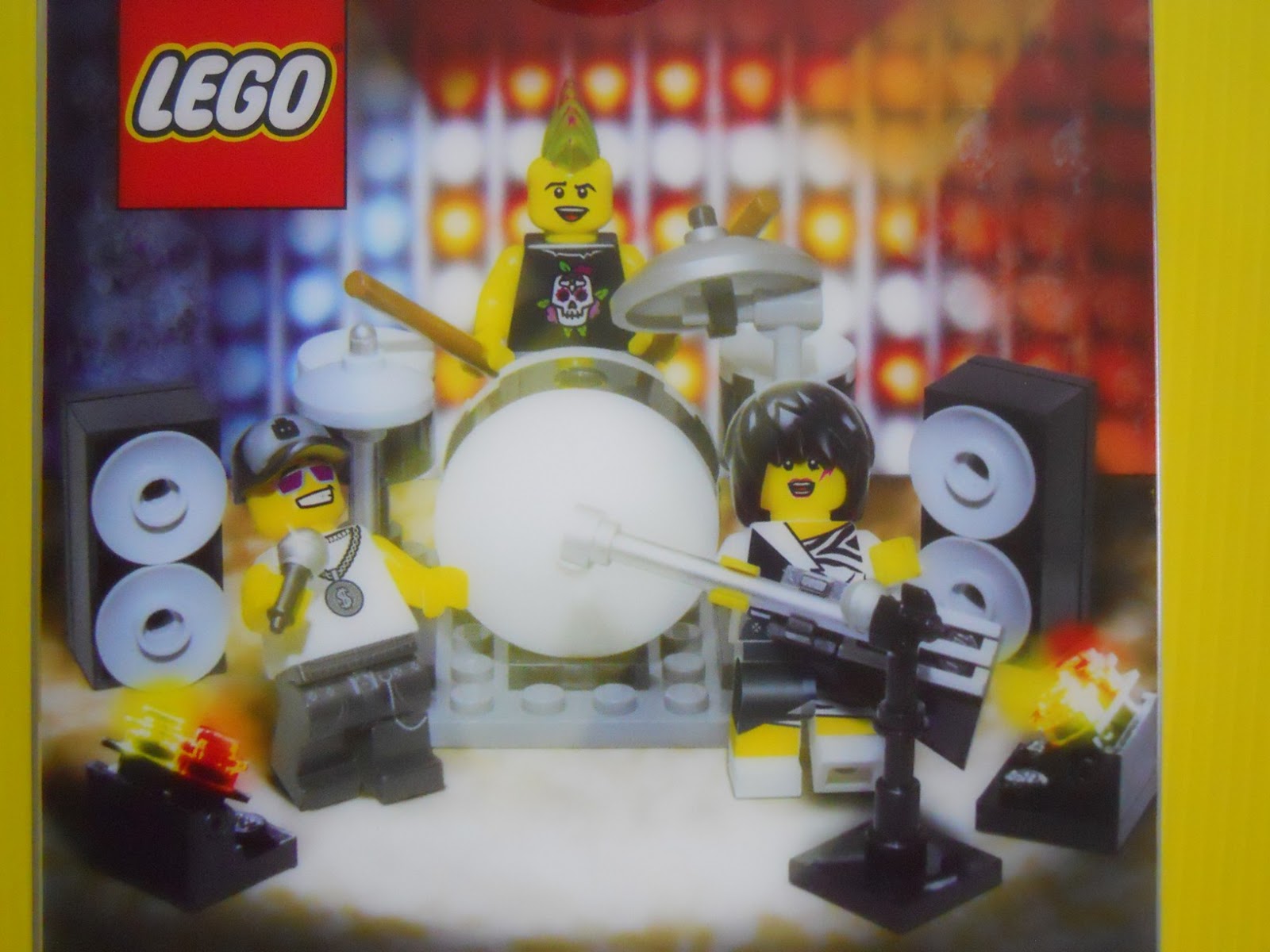 Dexters Diecasts (DexDC): LEGO Exclusive #850486 ~ Rock Band Set