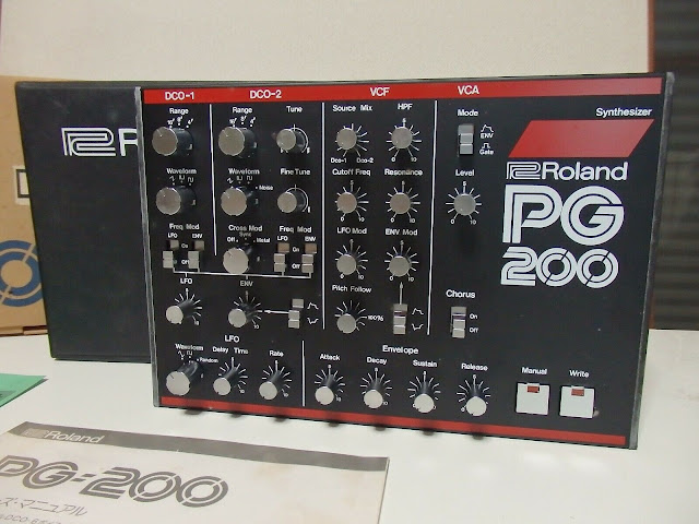 MATRIXSYNTH: Roland PG-200 Programmer w/ Original Box, Case, & Docs