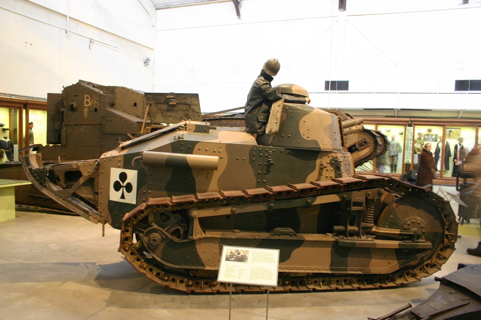 ultravanillasmurf: FT Tank, Brussels Museum