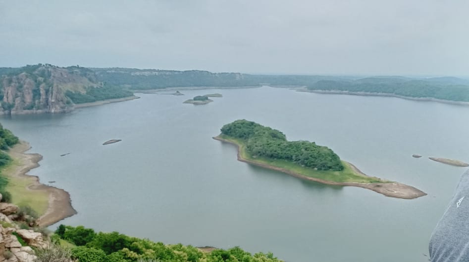 KADANA DAM After 20 years Shivling was seen JOURNEY TO THE TEMPLE