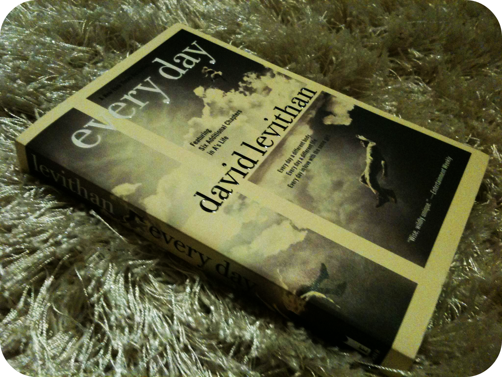 kueckibooks: |Rezension| "Every Day" von David Levithan