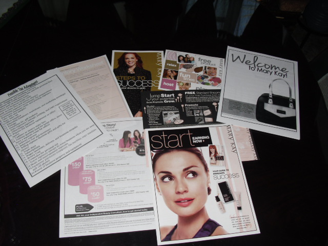 Mary Kay Consultant: Mary Kay Starter Kit!!