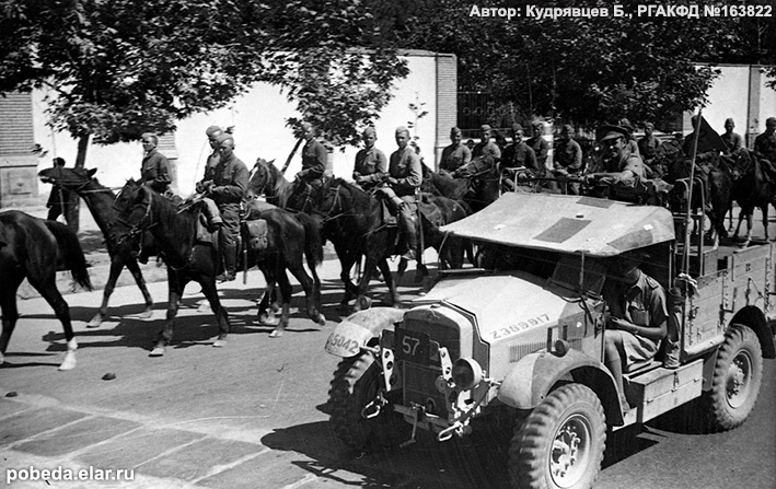 Armour force / Panssaroitu voima : Operation Countenance