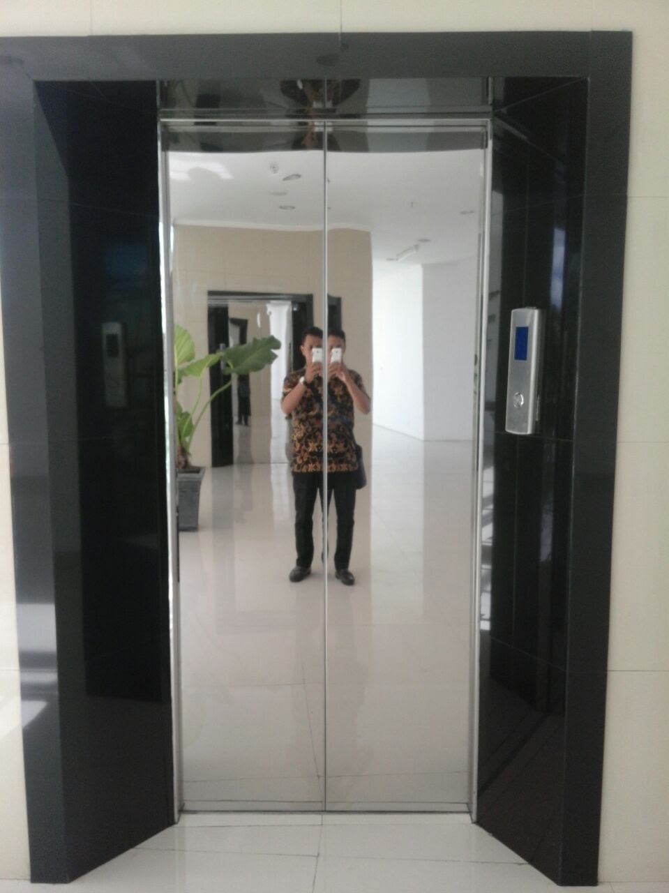 Daftar Harga lift rumah tinggal apartemen dan escalator: Lift passenger ...