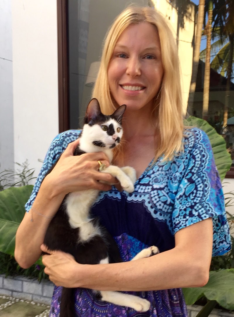 BooksChatter: ℚ What You Don't Know - Elka Ray