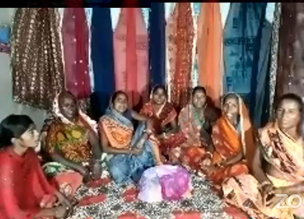 Angika.com | बल्लीकित्ता गाँव के महिला लोक-कलाकार सिनी ऑनलाइन लाइव ...