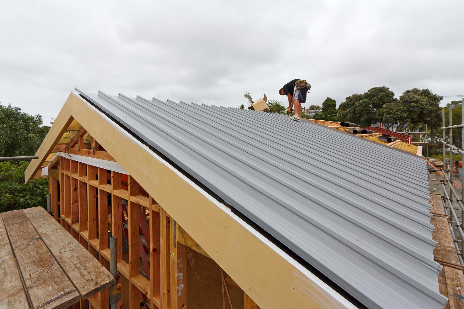 METAL ROOF | The New Zealand's First Passive House