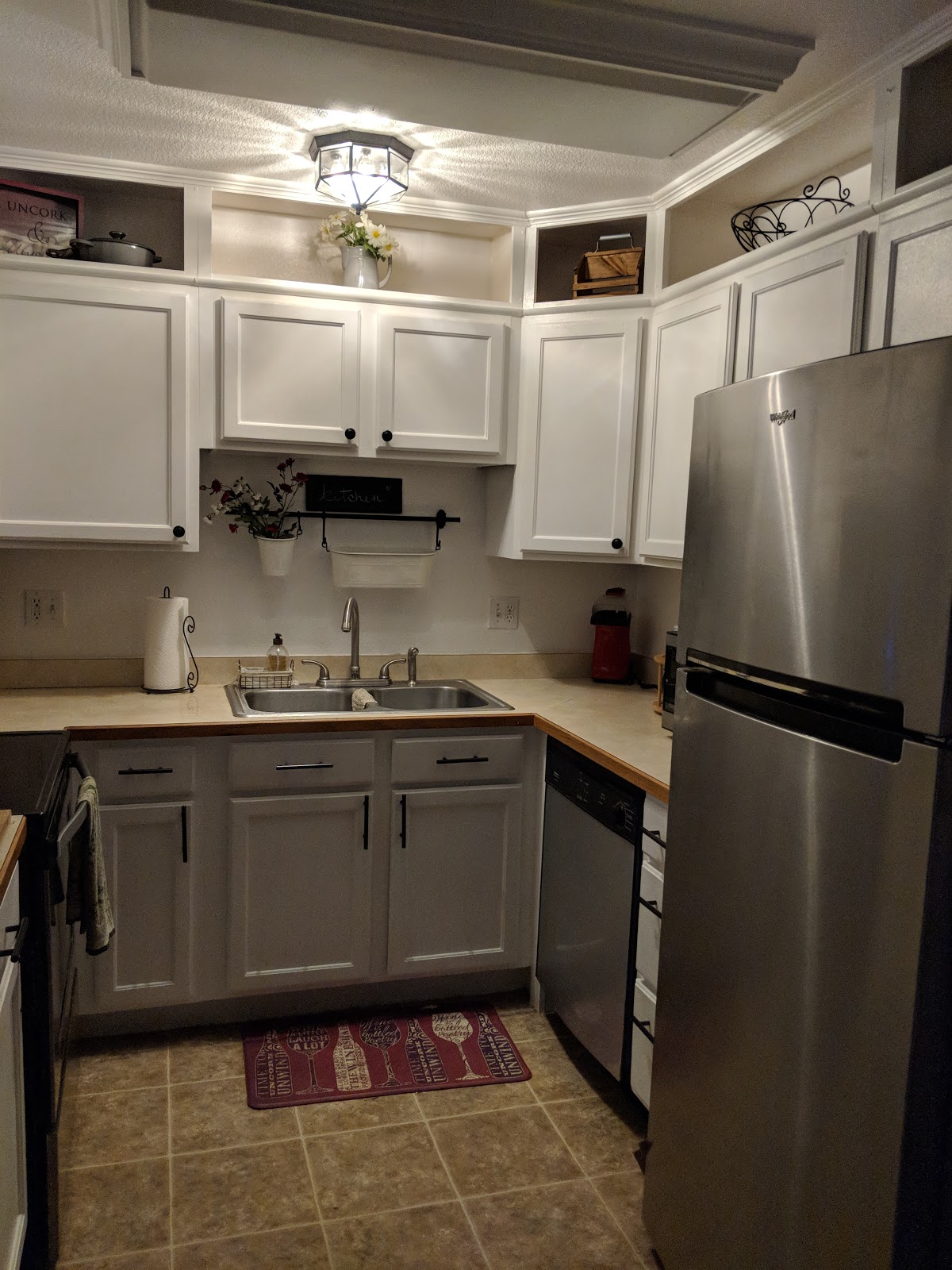 Removable kitchen cabinet build-ups