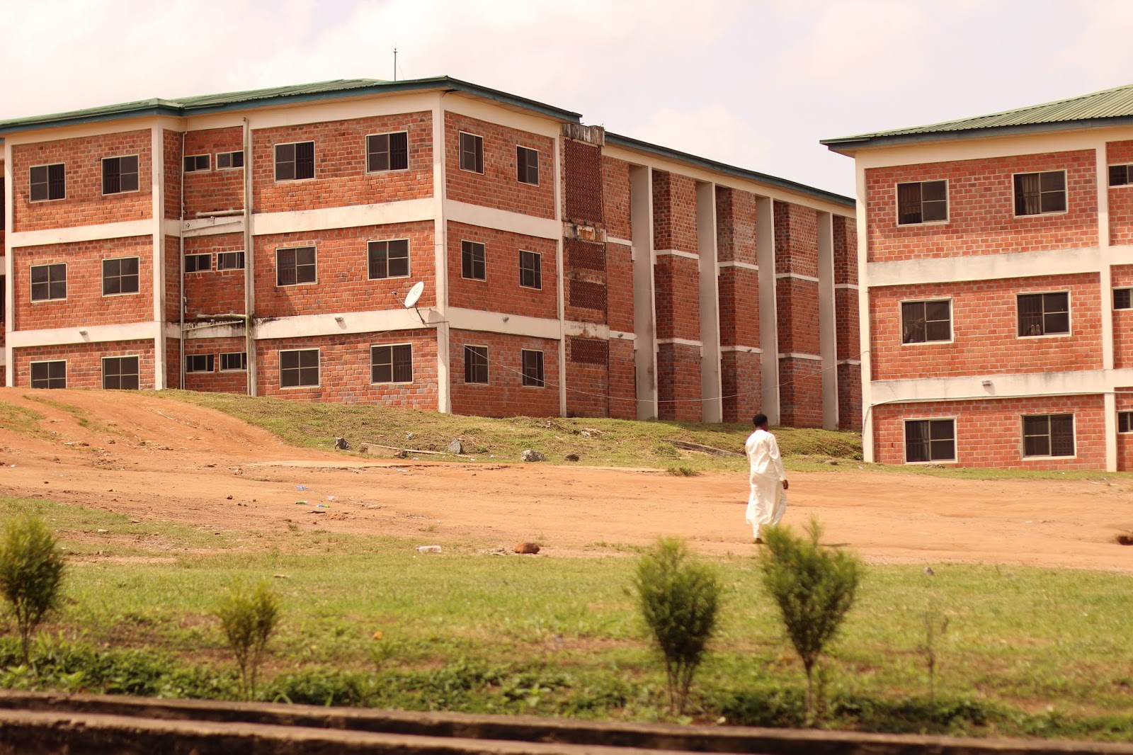 CAMPUS SNEAK AFRICA: BELLS UNIVERSITY OF TECHNOLOGY hosts CAMPUS SNEAK ...