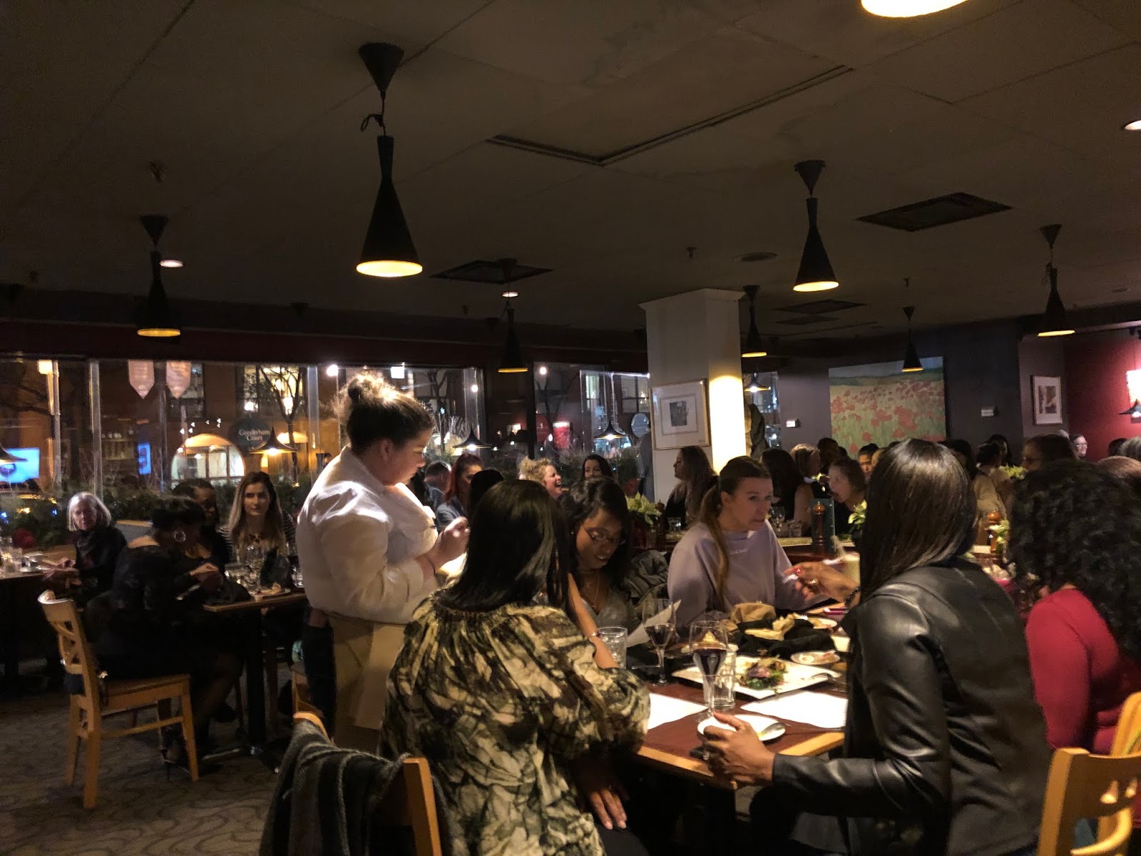 Teena in Toronto: The Hot House Restaurant & Bar, Toronto, ON