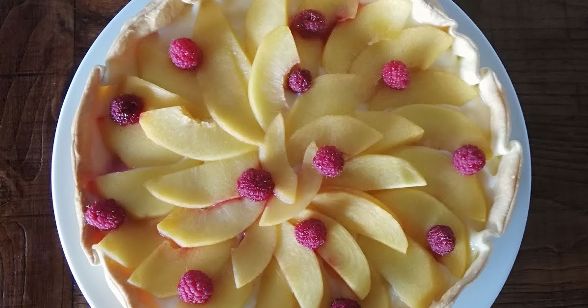 FOOD & CAKES: Tarta de melocotones y crema pastelera (Thermomix)