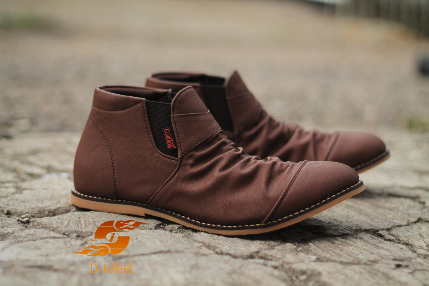 JUAL MODEL-MODEL SEPATU PRIA BERKUALITAS SEPATU BOOTS DAN SEPATU CASUAL ...