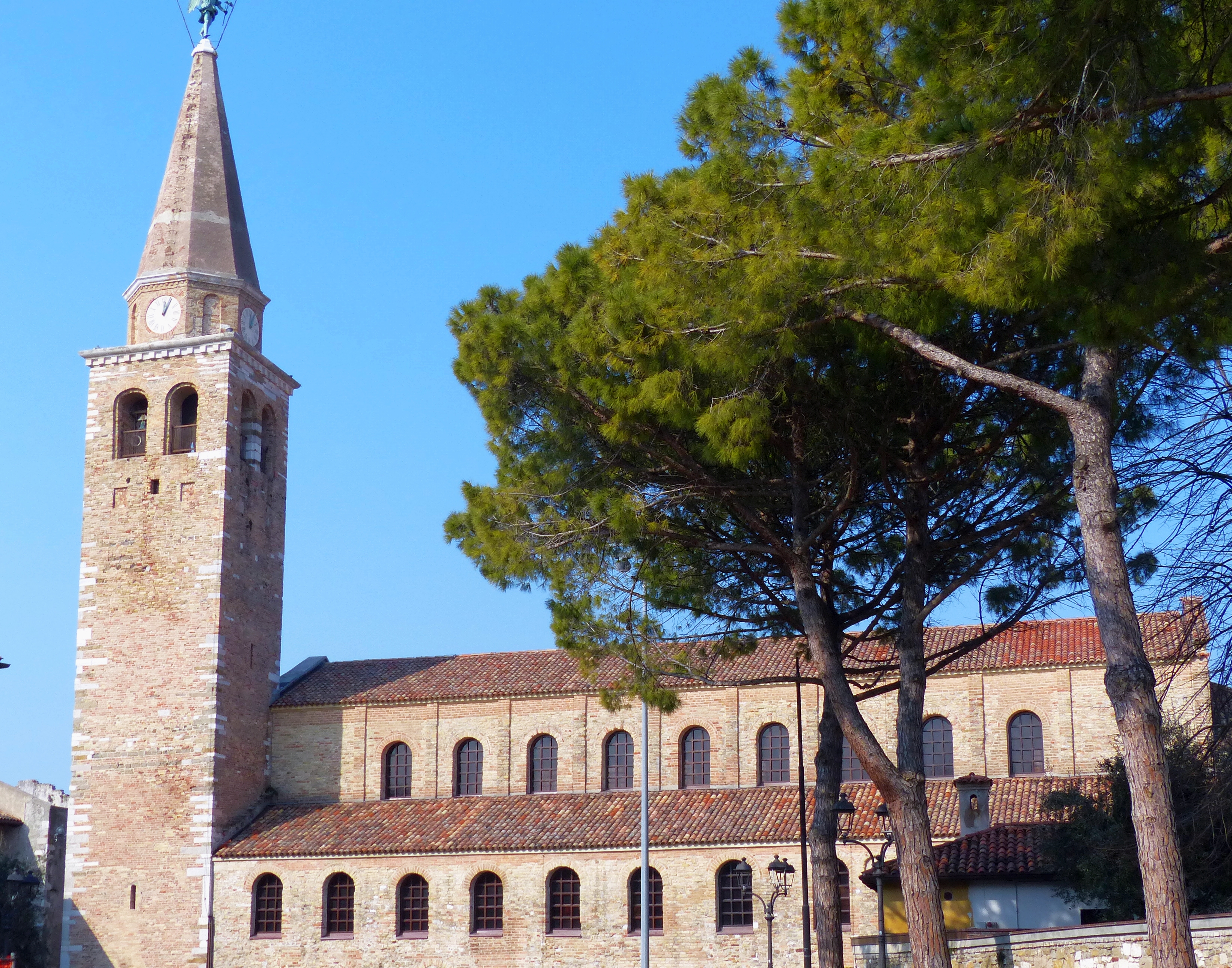 spazi di architettura: Grado, castrum nella laguna veneta; parte seconda