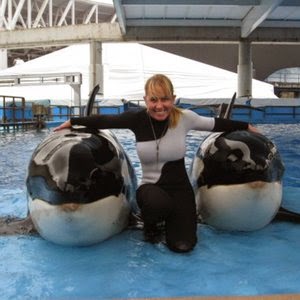 Captive Cetaceans Tragically Sad: Awesome Ocean Blackfish is full of ...