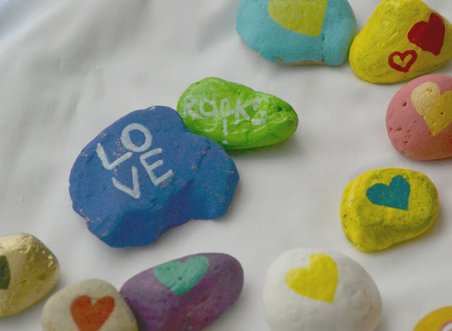 I did let the kids decorate their own with the markers. bug got pretty ...